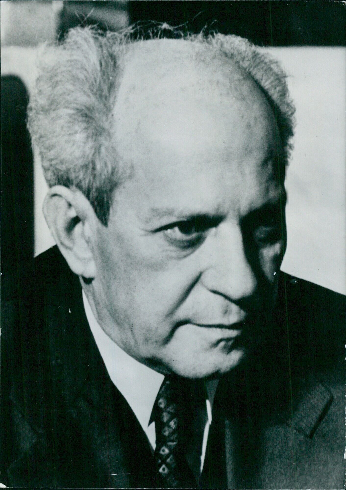 Yugoslav Politicians MILOS MINIC (L) and CAMERA PRESS (VPA) London's V