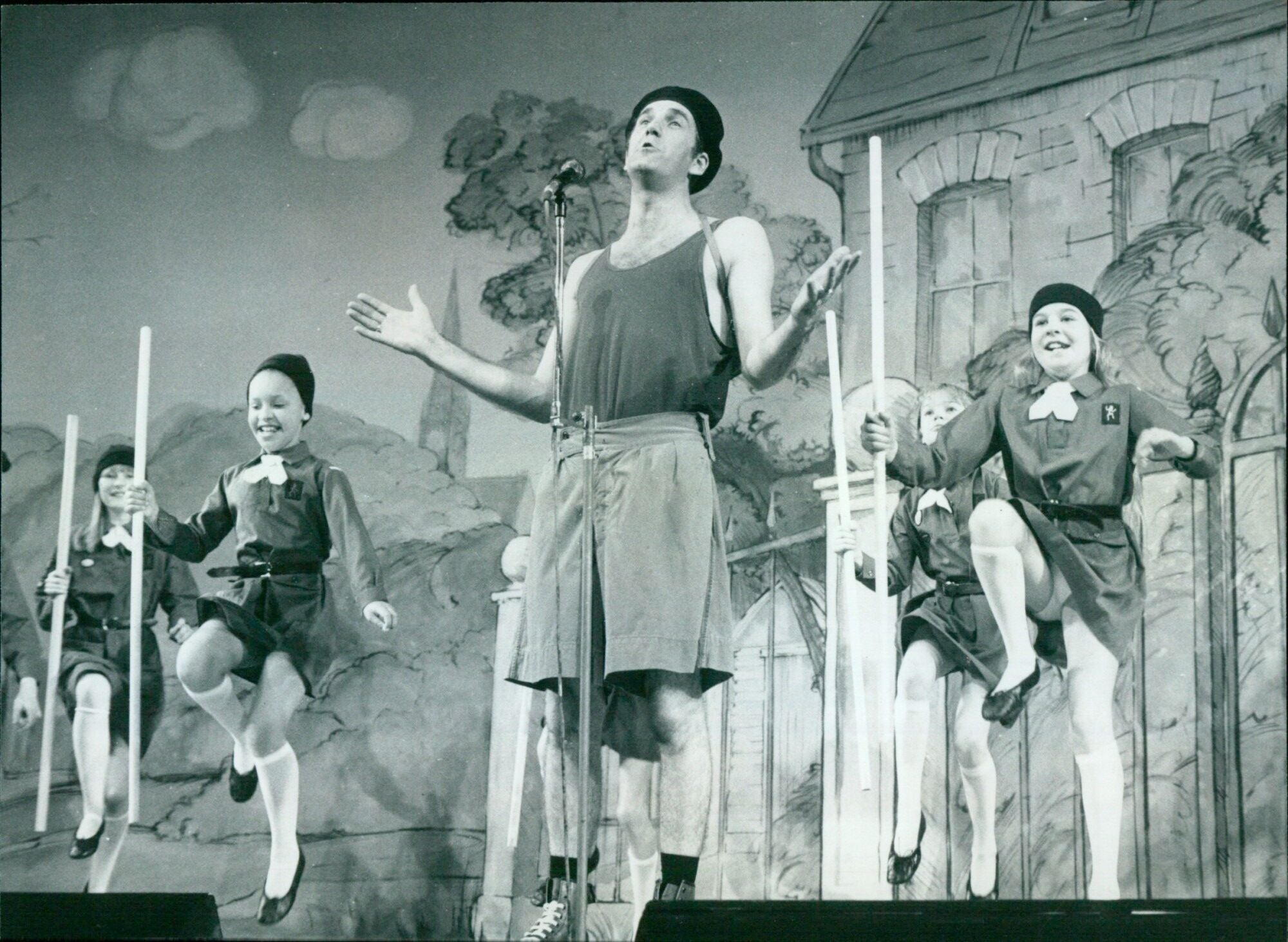 Actor Russ Abbot in a scene from the sitcom "Cin-Russ" - Vintage Photo