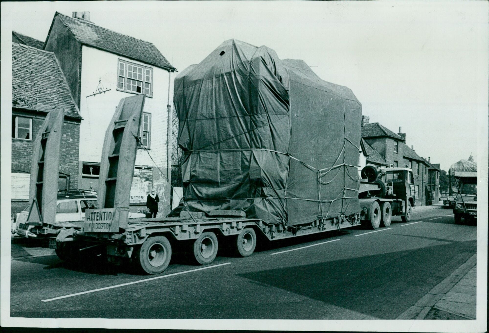 Members of the United States Air Force's 5th Special Operations Squadr