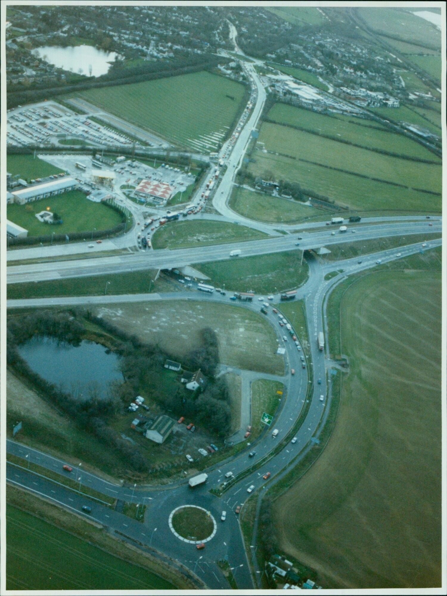 Traffic flows by the Pear Tree roundabout in Oxford. - Vintage Photogr
