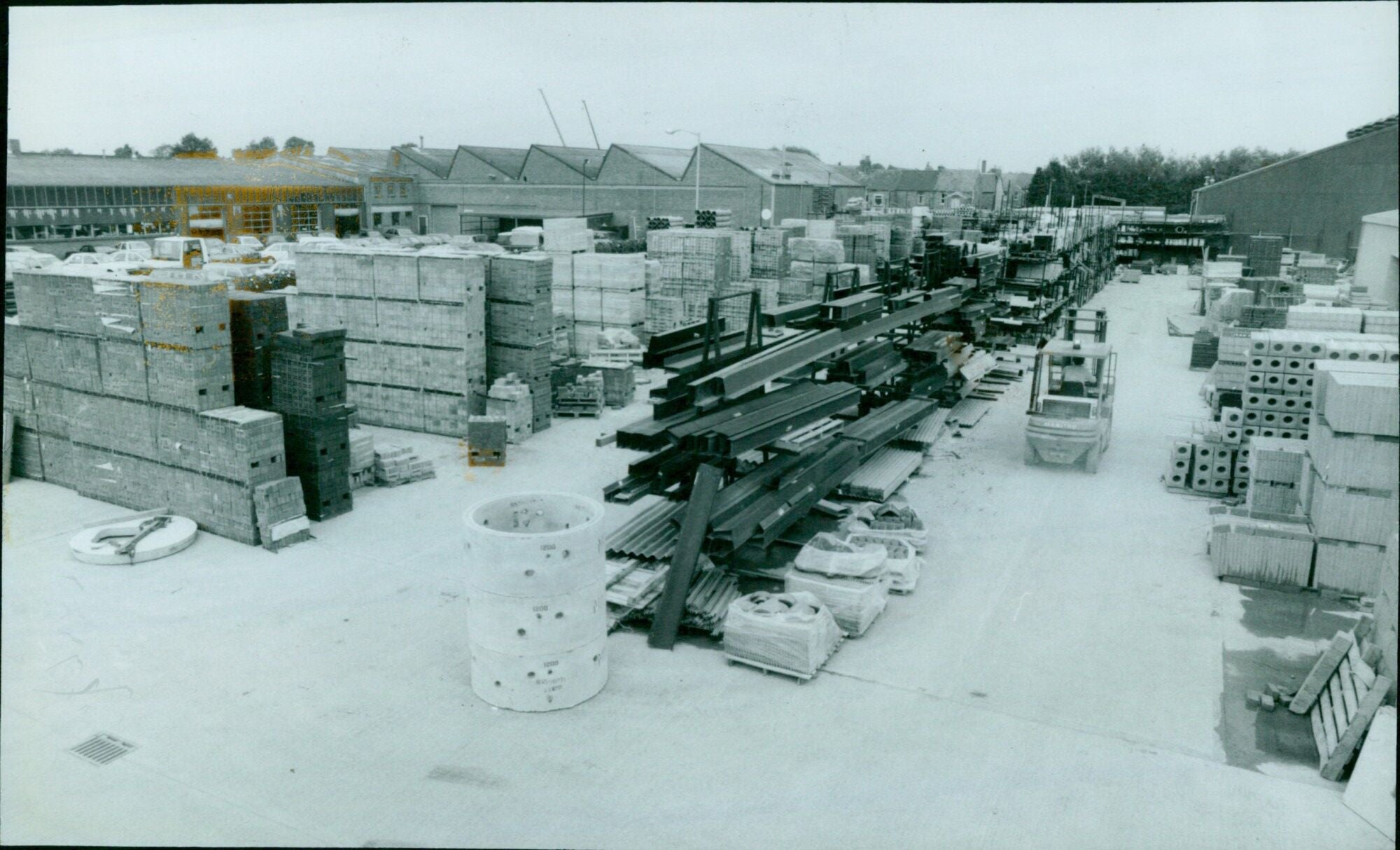 Stephenson's new Lamarsh Road yard construction site. - Vintage Photog