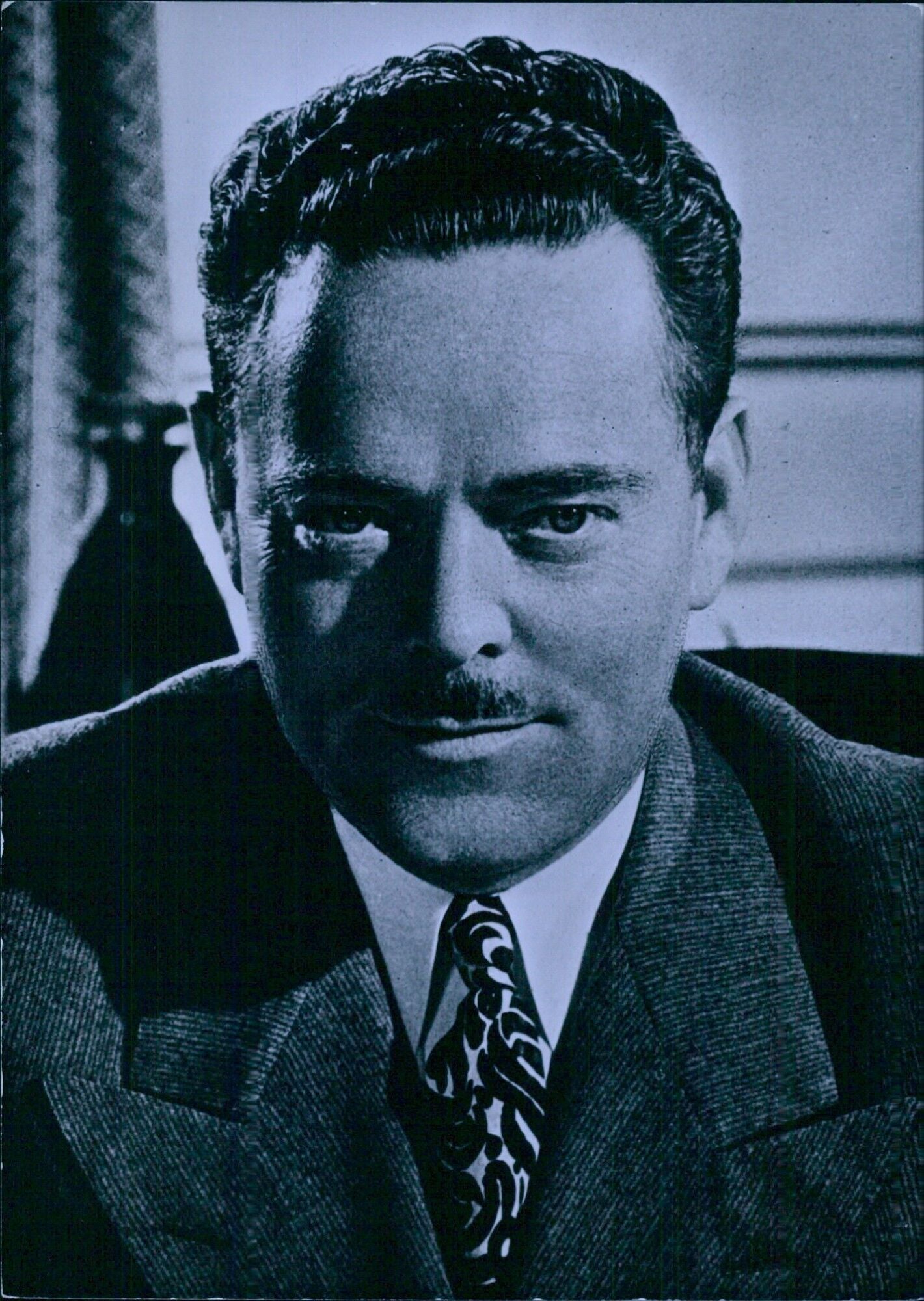 ERNEST R. BREECH, Executive Vice-President of Ford Motor Company - Vin