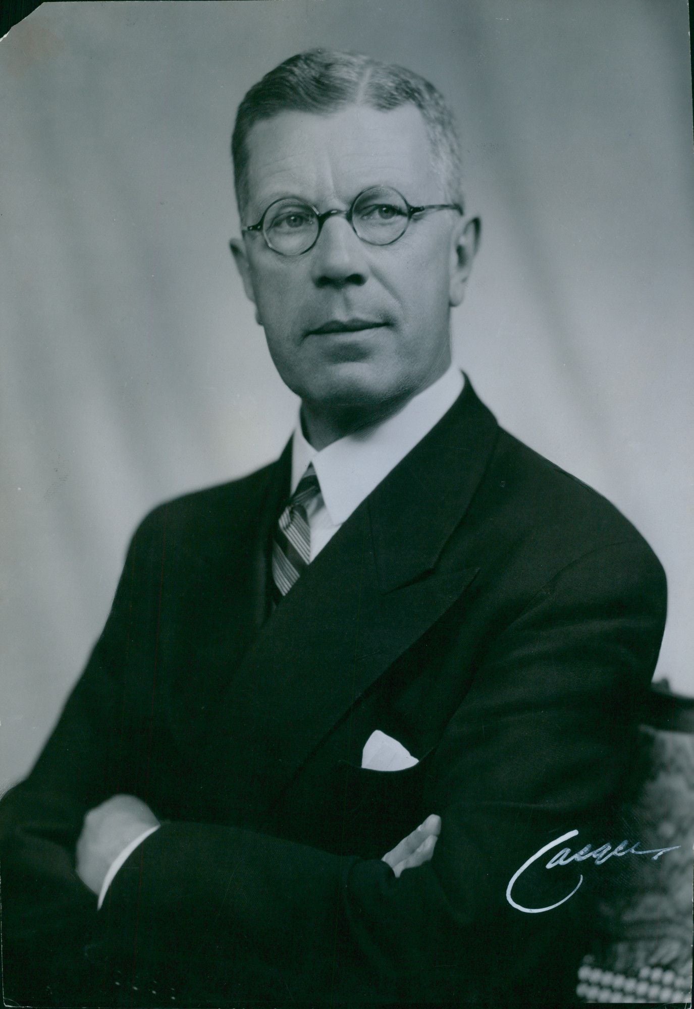 A stately portrait image taken by Crown Prince Gustav Adolf, 60 years.