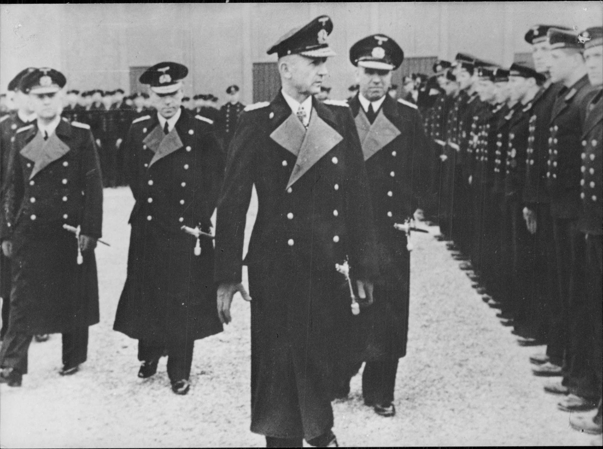 German superman, storamiral Karl DÃ¶nitz. - 10 April 1943 - Vintage Ph
